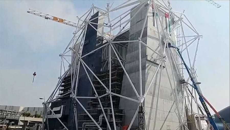 CLYMB Abu Dhabi - United Arab Emirates | Indoor Skydiving Source